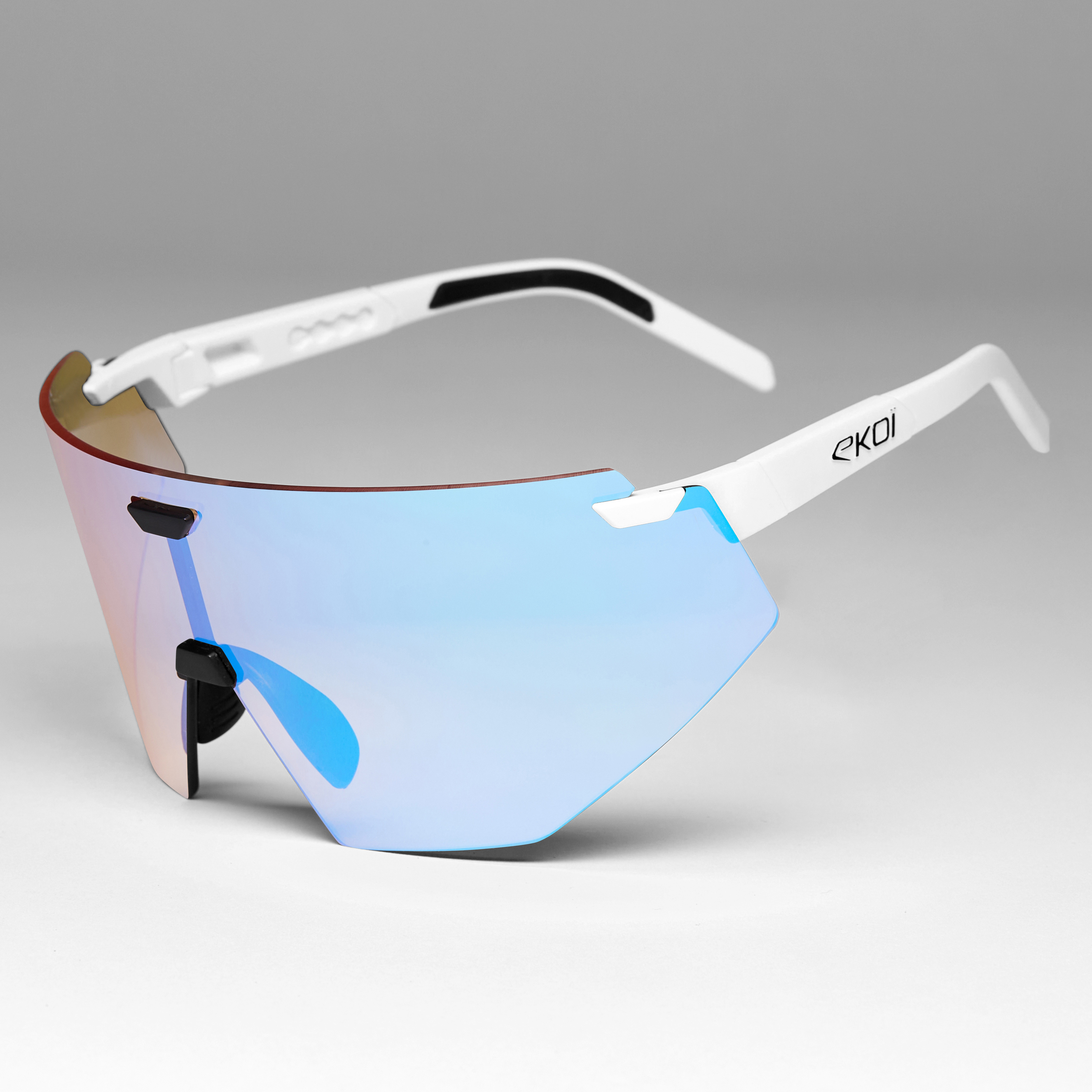 AEROLITE white black + full revo ice blue cat 1 - EKOI